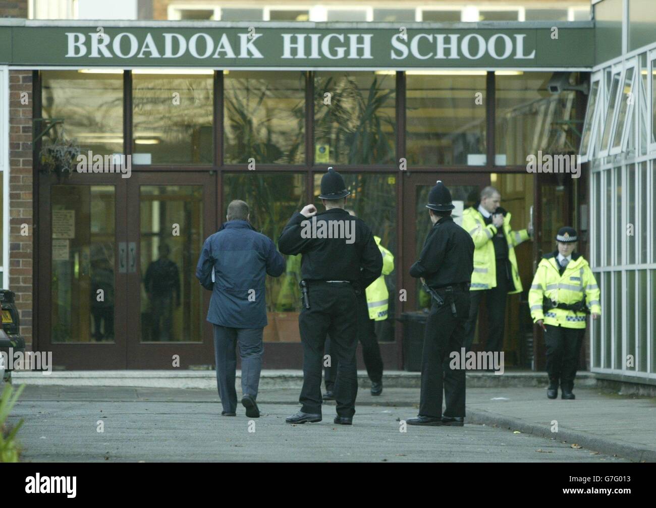 Police at Broadoak Comprehensive School in Partington, Greater ...