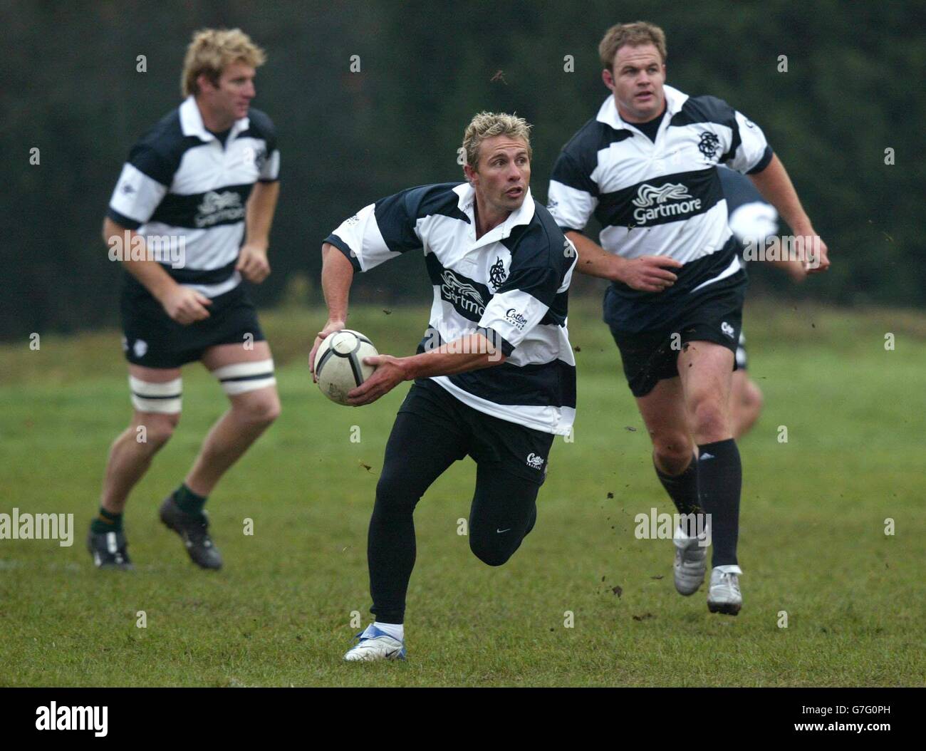 Barbarians captain Justin Marshall (centre) in action during a training ...
