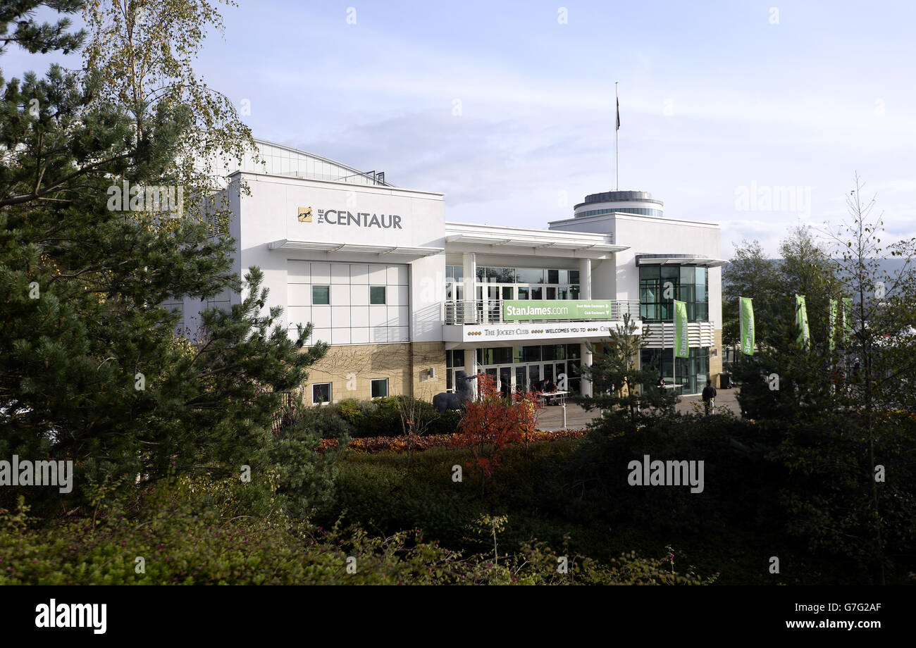 The centaur stand at cheltenham racecourse hi-res stock photography and ...
