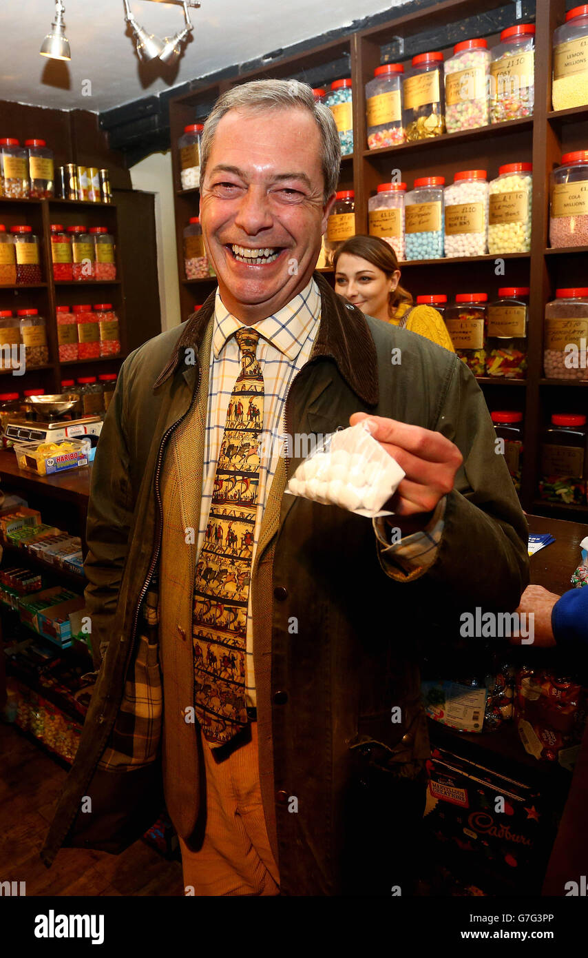 Ukip Leader Nigel Farage buying sweets from John Baldock, the owner of ...