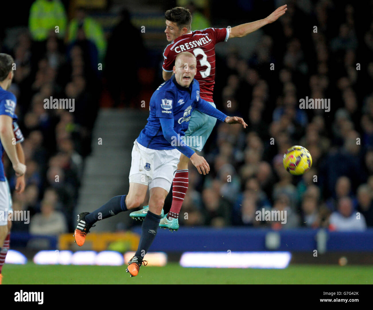 Everton's Steven Naismith and West Ham United's Aaron Cresswell ...