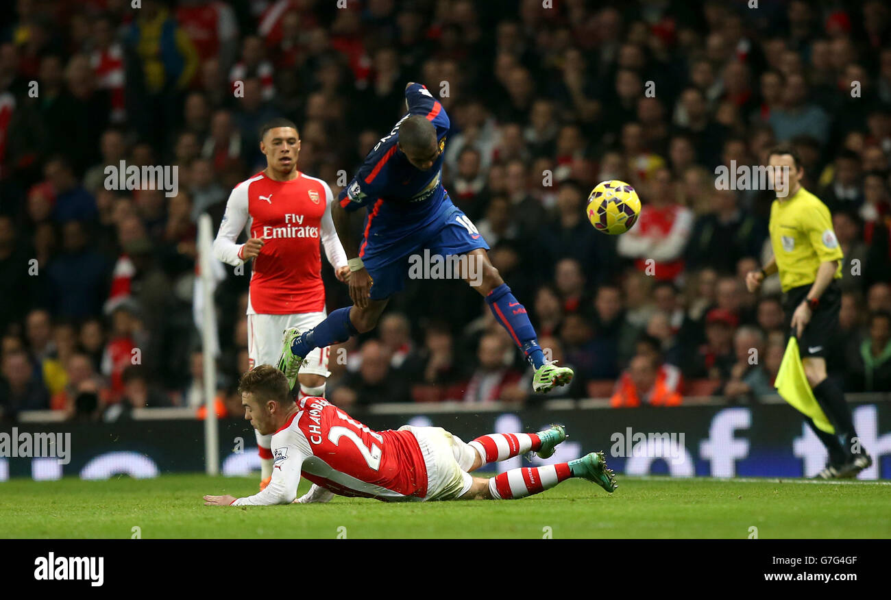 Arsenals callum chambers hi-res stock photography and images - Alamy