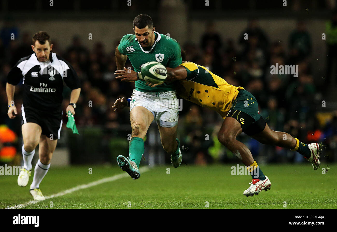 Ireland's Rob Kearney and Australia's Henry Speight during the match at ...