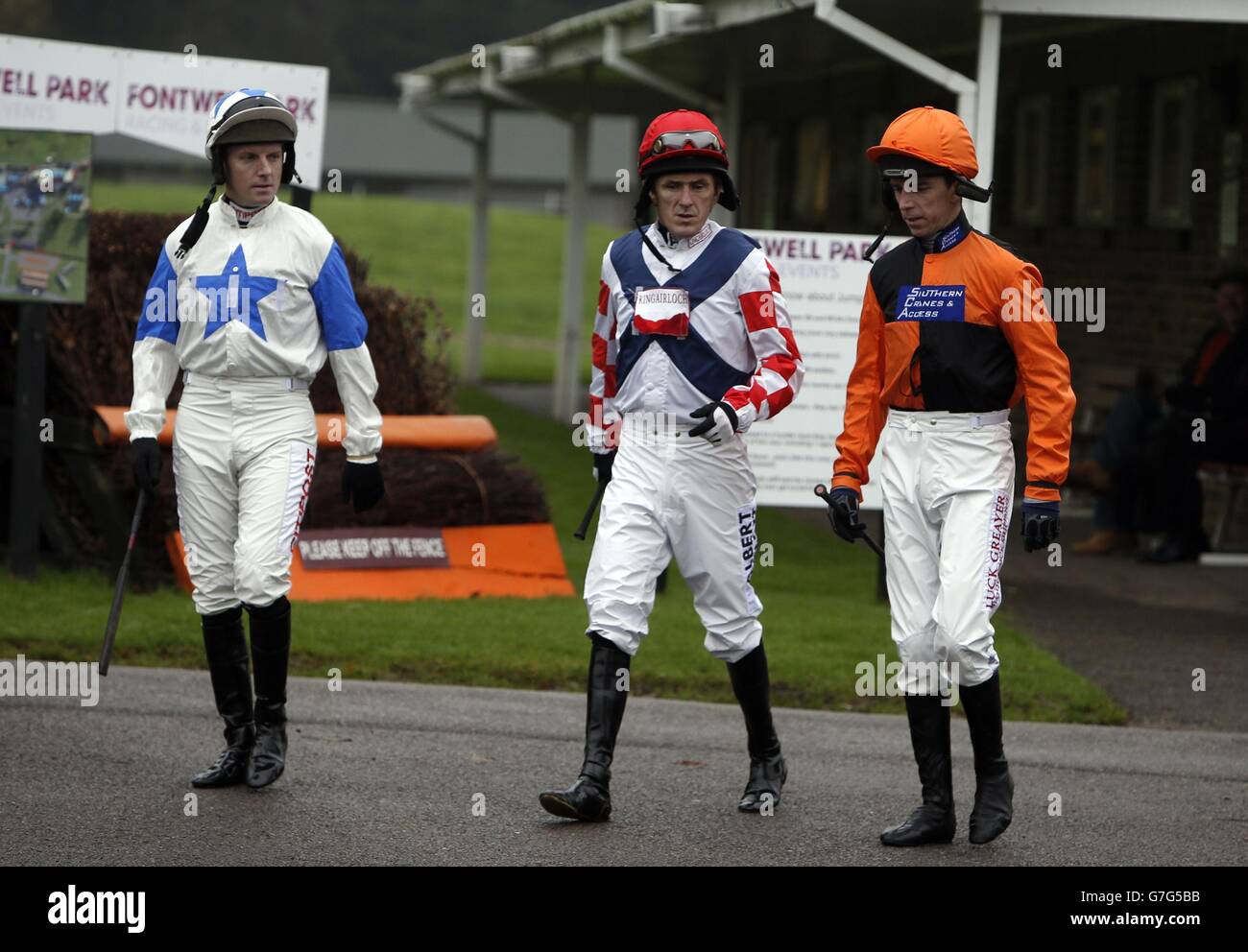 Horse Racing - Fontwell Racecourse Stock Photo - Alamy
