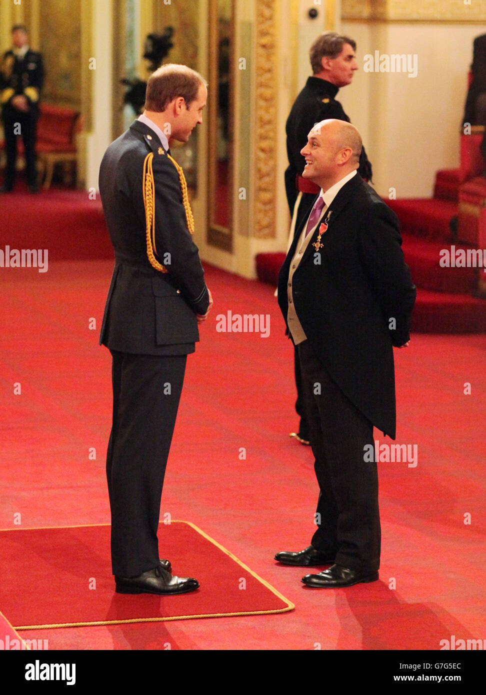 Is made obe duke cambridge investiture ceremony buckingham palace hi ...