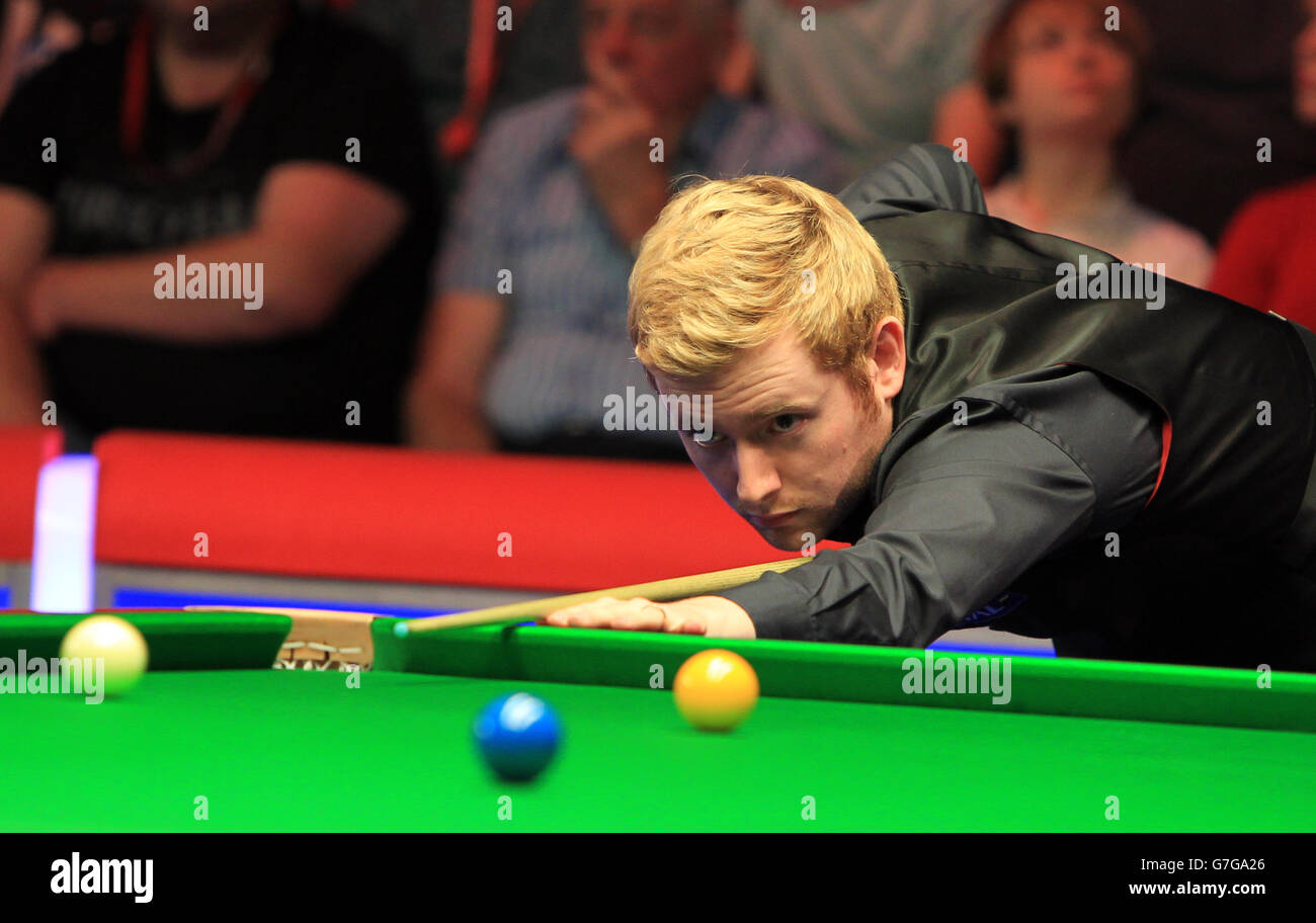 Woollaston hi-res stock photography and images - Alamy