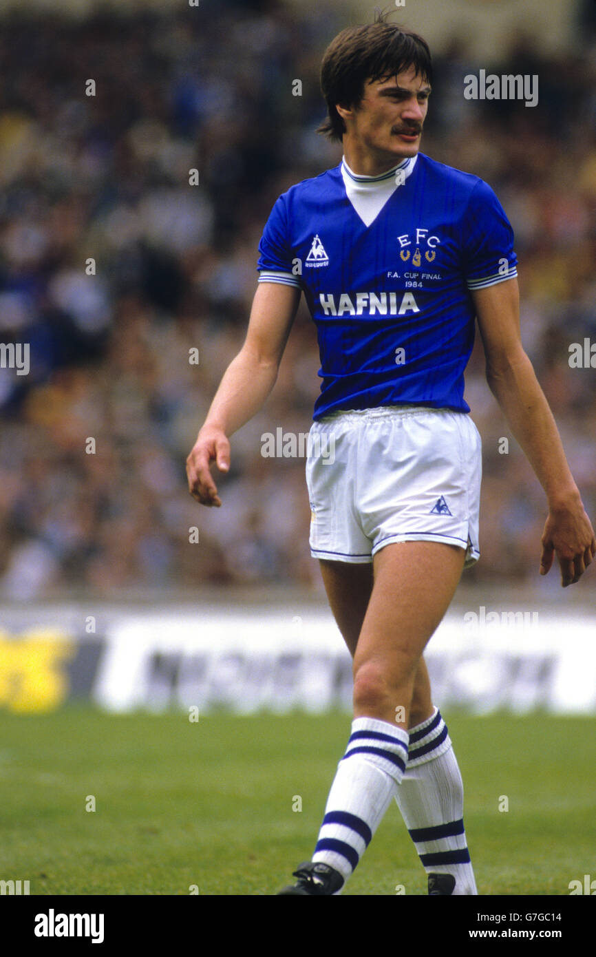 Derek mountfield hi-res stock photography and images - Alamy