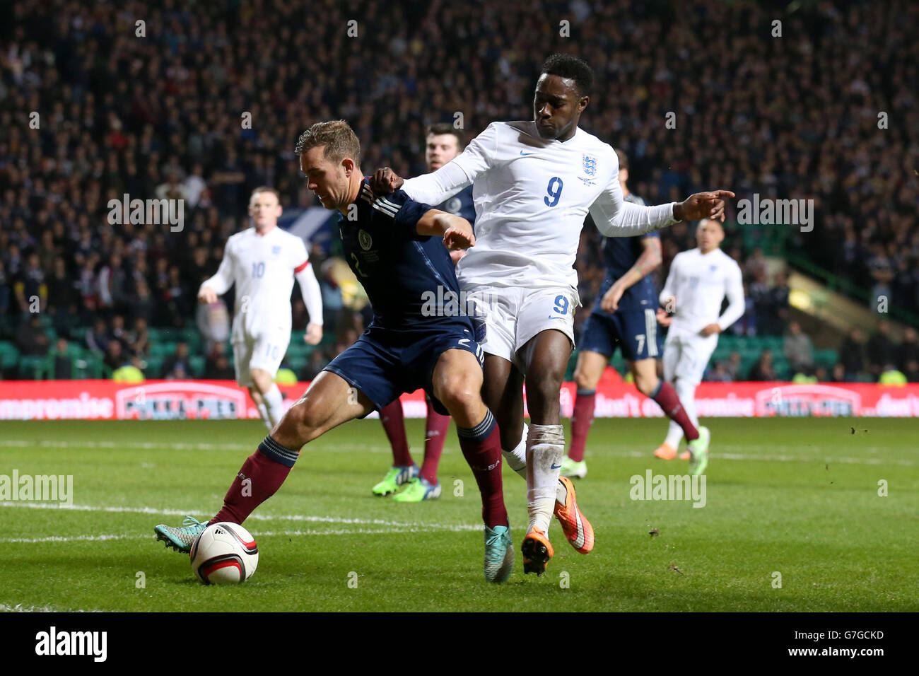 Danny whittaker battle for the ball hi-res stock photography and images ...