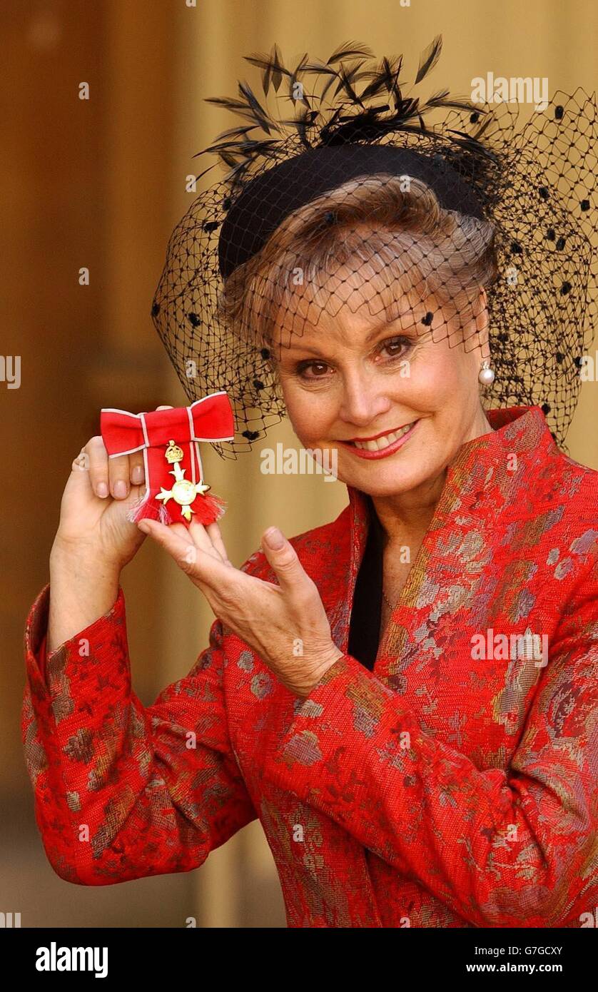 Angela Rippon - OBE Stock Photo - Alamy