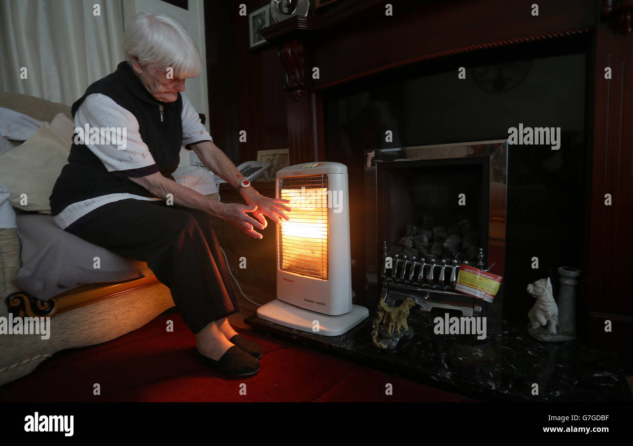 Cold old lady fire hi-res stock photography and images - Alamy