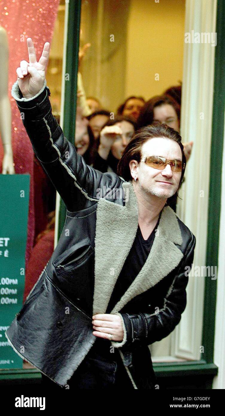U2 frontman bono pictured arriving gaiety theatre hi-res stock ...
