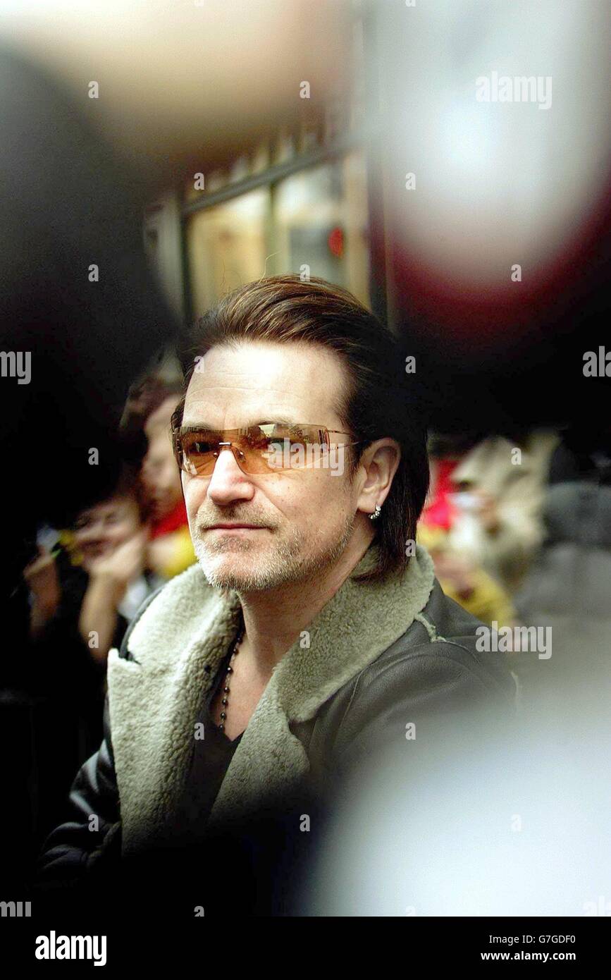 U2 frontman bono pictured arriving gaiety theatre hi-res stock ...