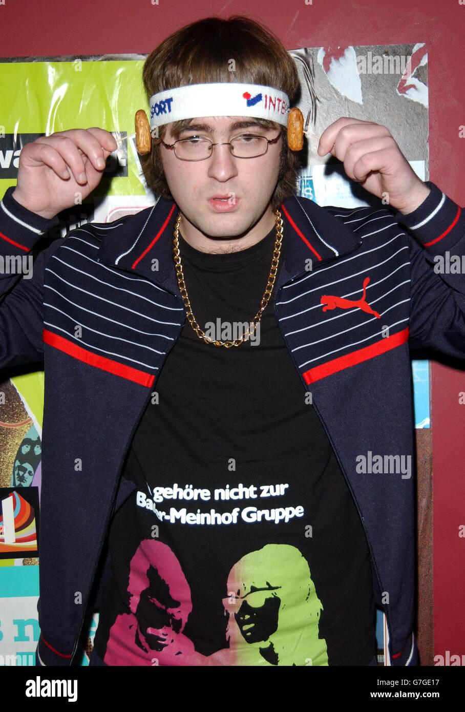 Goldie Lookin Chain MTV's TRL UK Stock Photo - Alamy