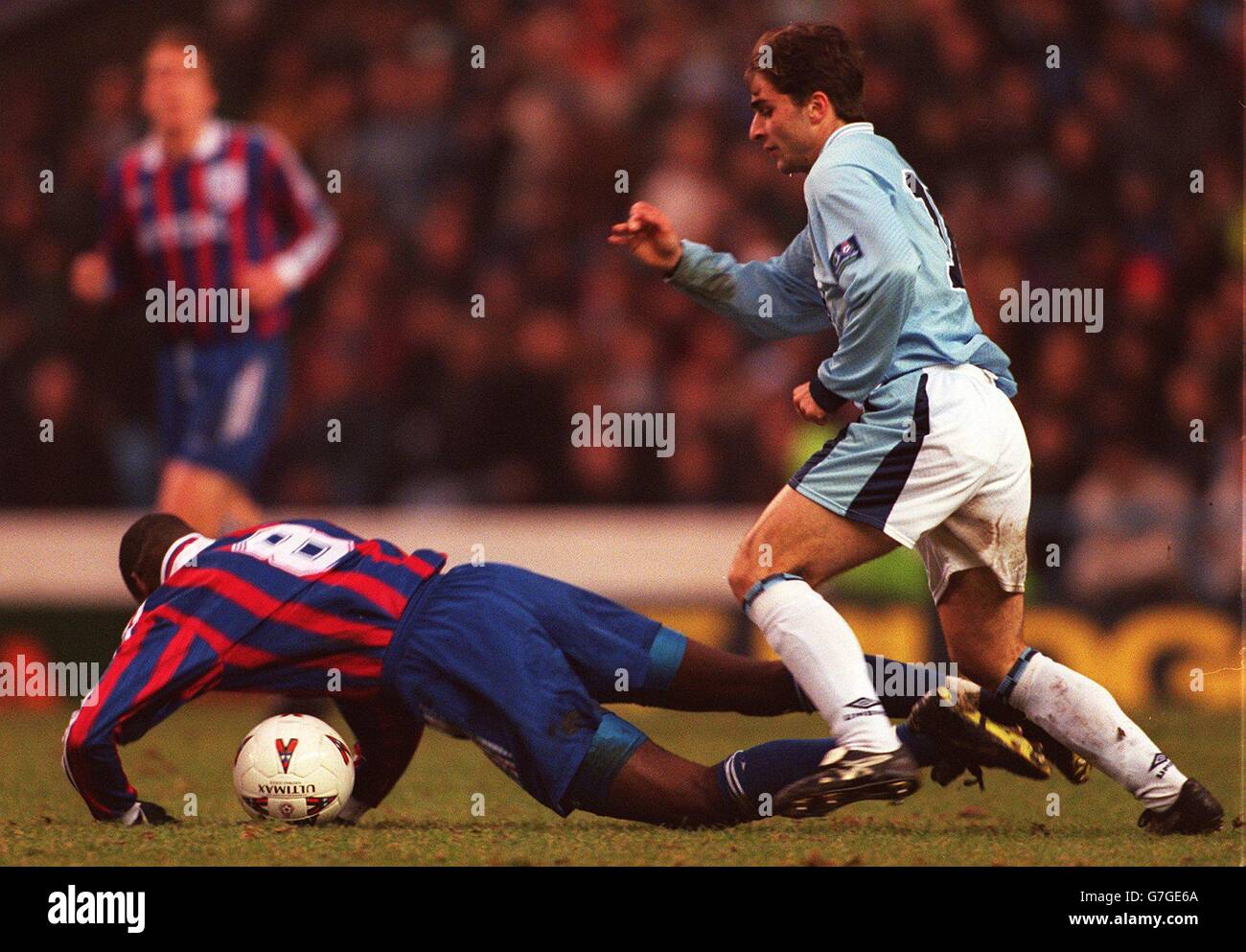 George ndah crystal palace hi-res stock photography and images - Alamy
