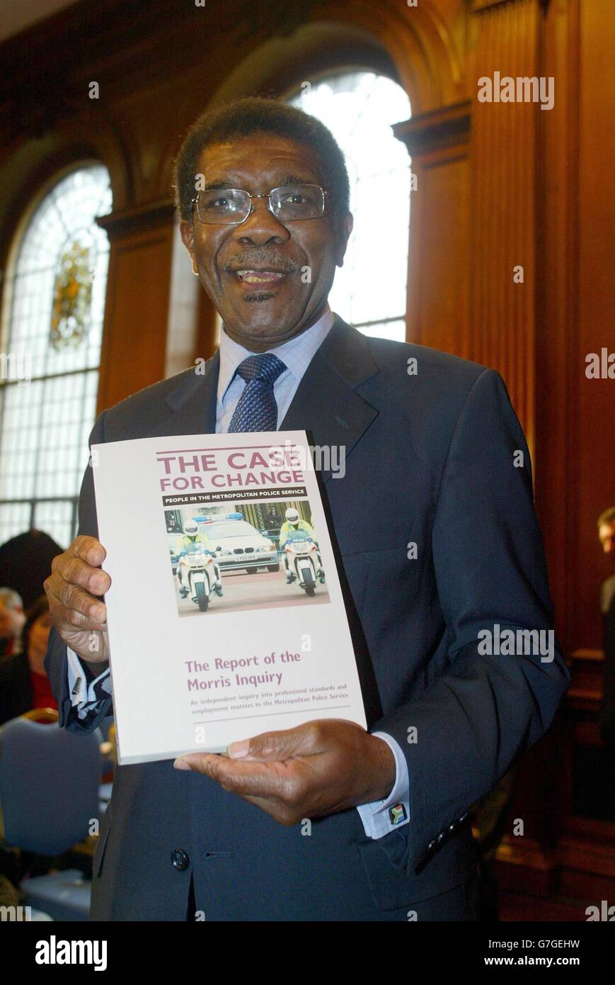 Sir Bill Morris report Stock Photo - Alamy