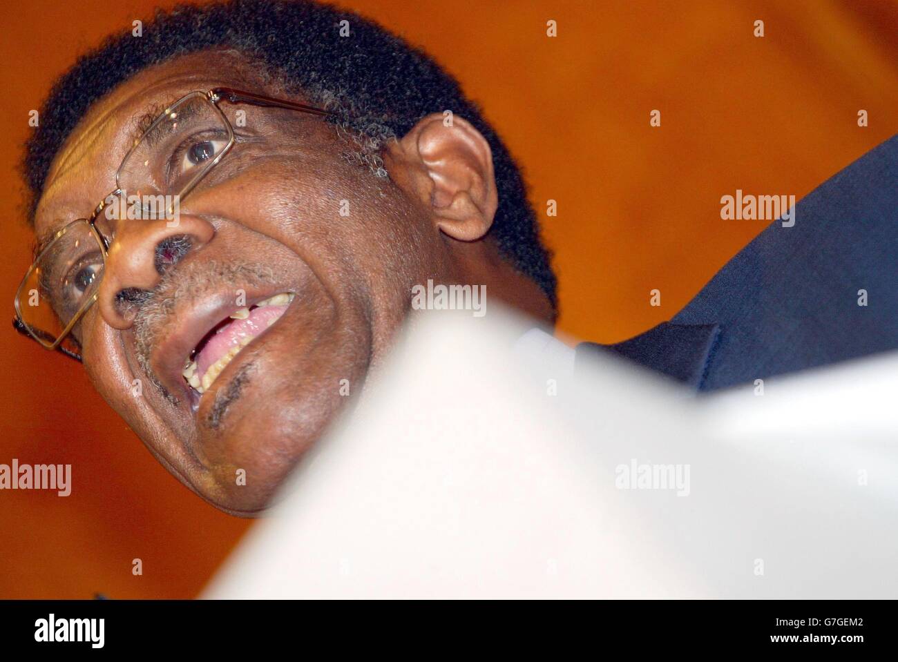 Sir Bill Morris report Stock Photo - Alamy