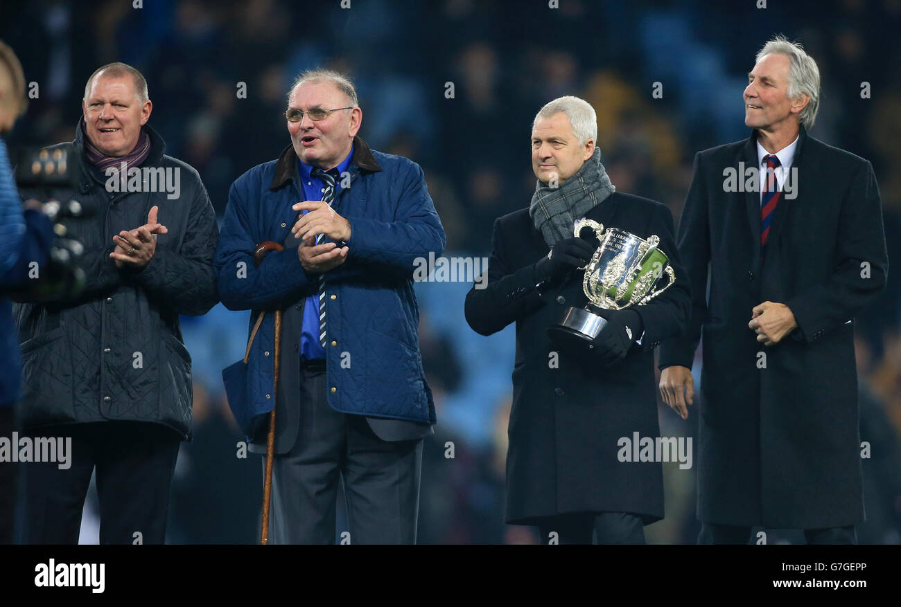 Spink villa hi-res stock photography and images - Alamy