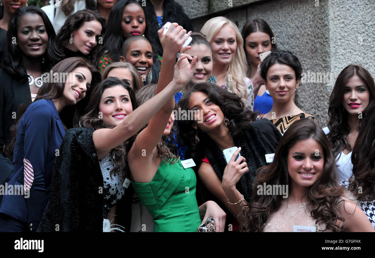 Miss world 2014 photocall hi-res stock photography and images - Alamy