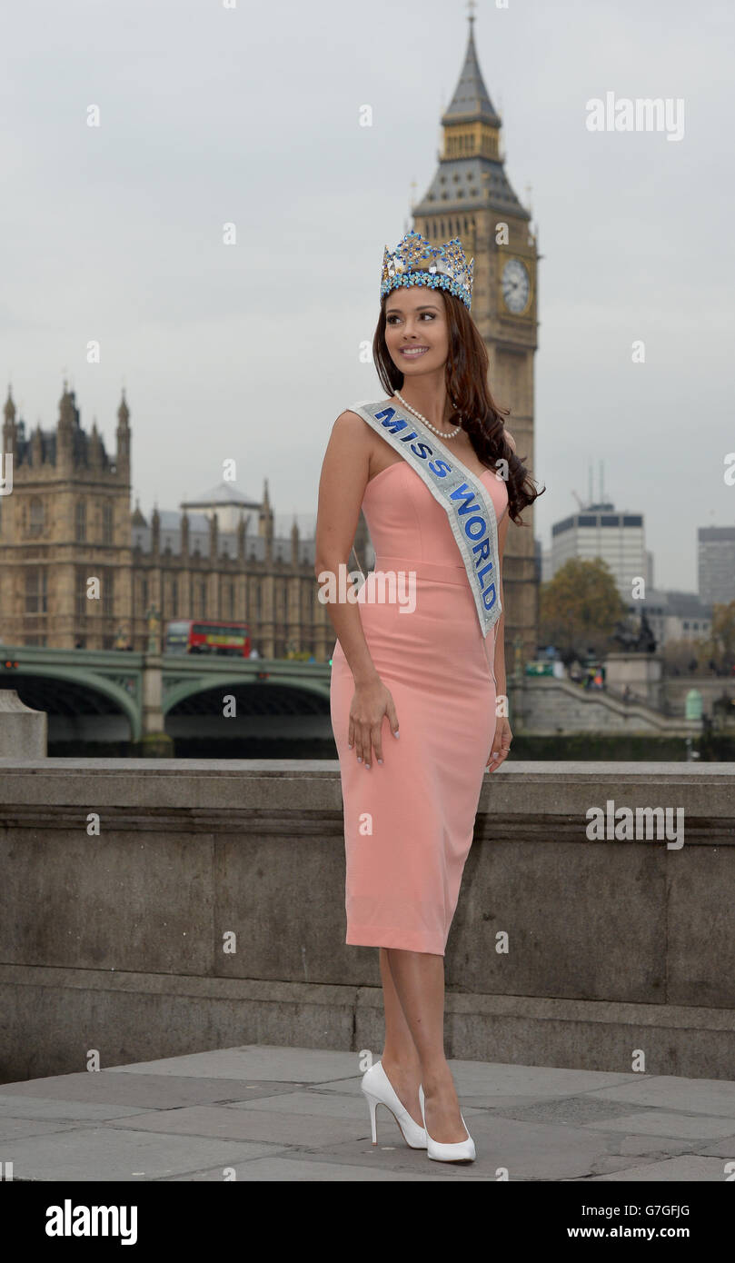 Miss world 2014 photocall hi-res stock photography and images - Alamy