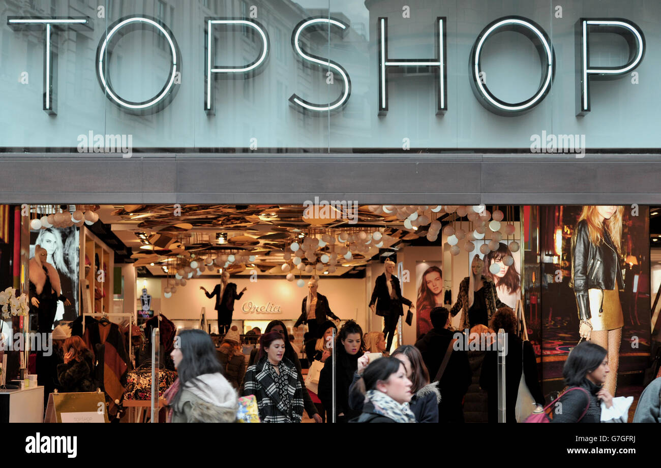 General view topshop on oxford street hi-res stock photography and ...