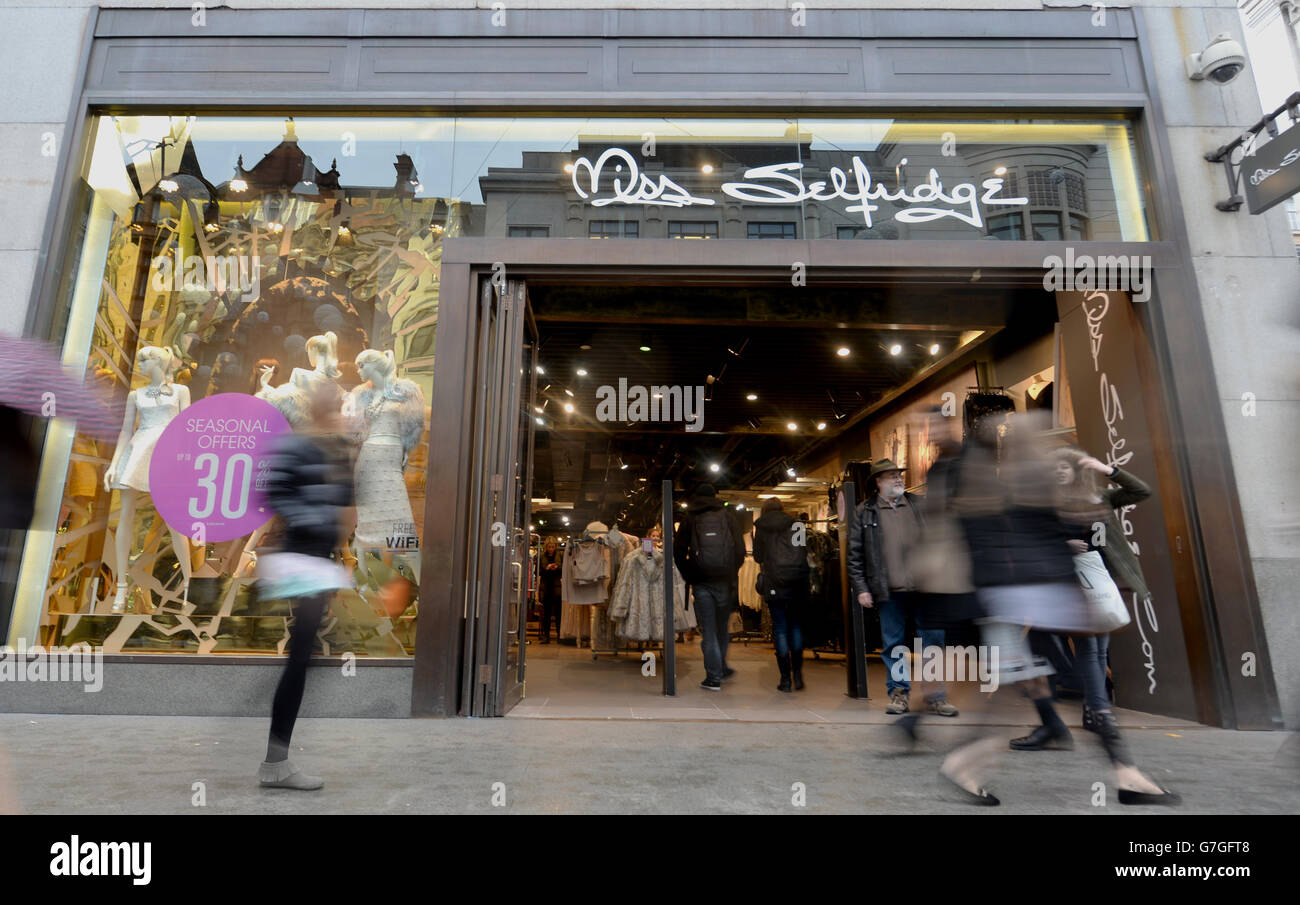 Miss selfridge on oxford street hi-res stock photography and images - Alamy