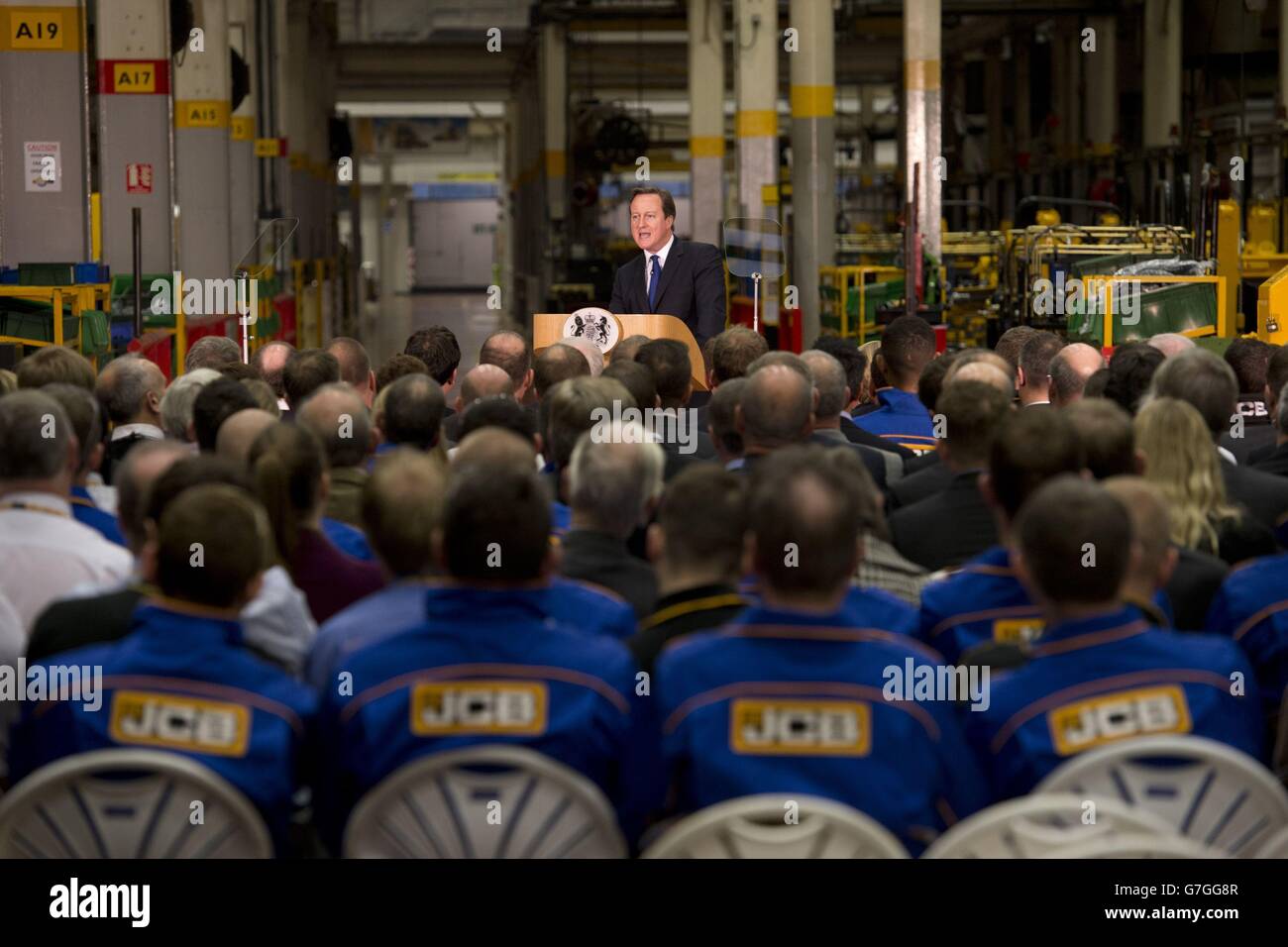 Prime Minister David Cameron delivers a speech on immigration to ...