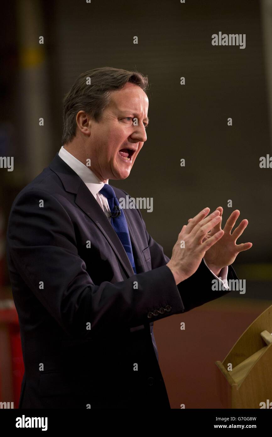 Prime Minister David Cameron delivers a speech on immigration to ...