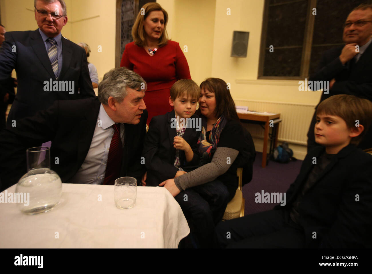 With his wife sarah and children hi-res stock photography and images ...