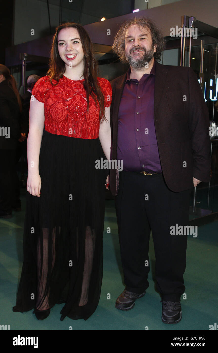 Peter jackson his daughter katie jackson hobbit hi-res stock ...