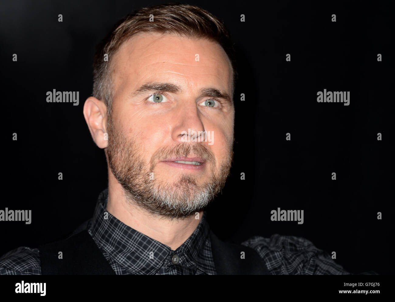 Take That album signing - London Stock Photo - Alamy