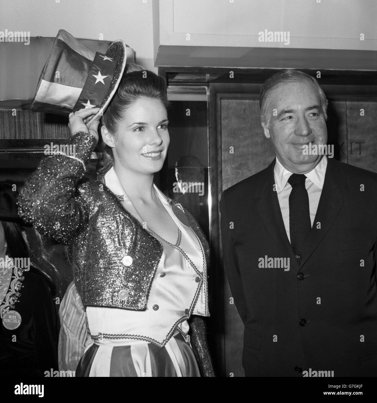 Miss usa gail renshaw hi-res stock photography and images - Alamy