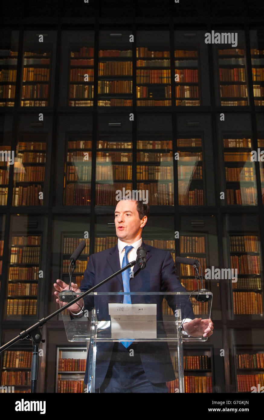 Knowledge quarter launch hi-res stock photography and images - Alamy