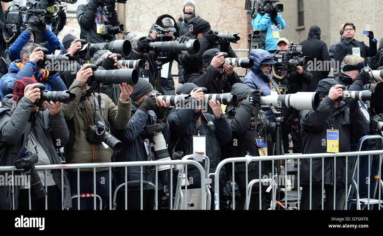 Photographers waiting for the the Duchess of Cambridge outside the ...