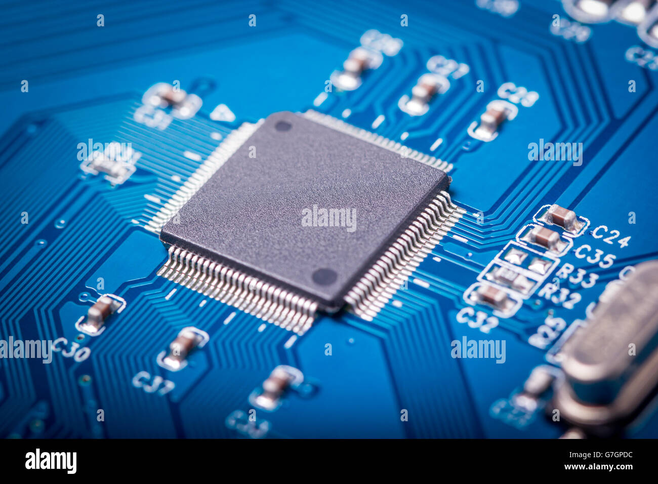 Radio circuit board components hi-res stock photography and images - Alamy
