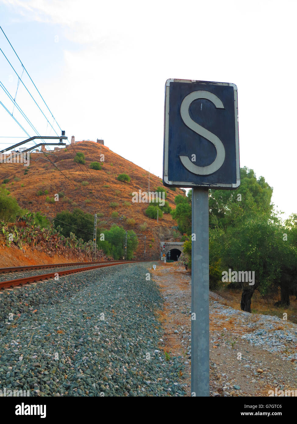 Tunnel signal hi-res stock photography and images - Alamy