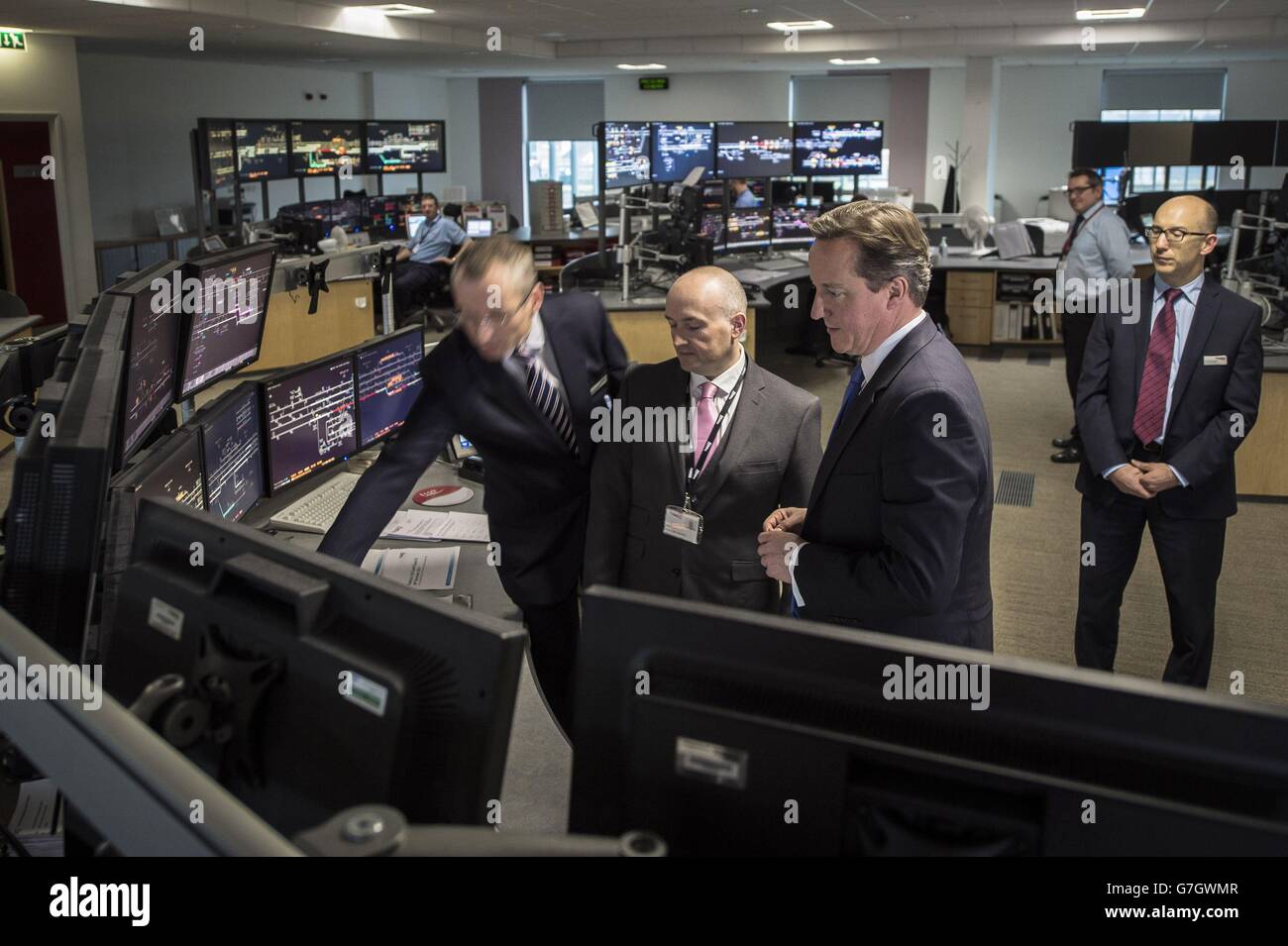 Signalling centre hi-res stock photography and images - Alamy