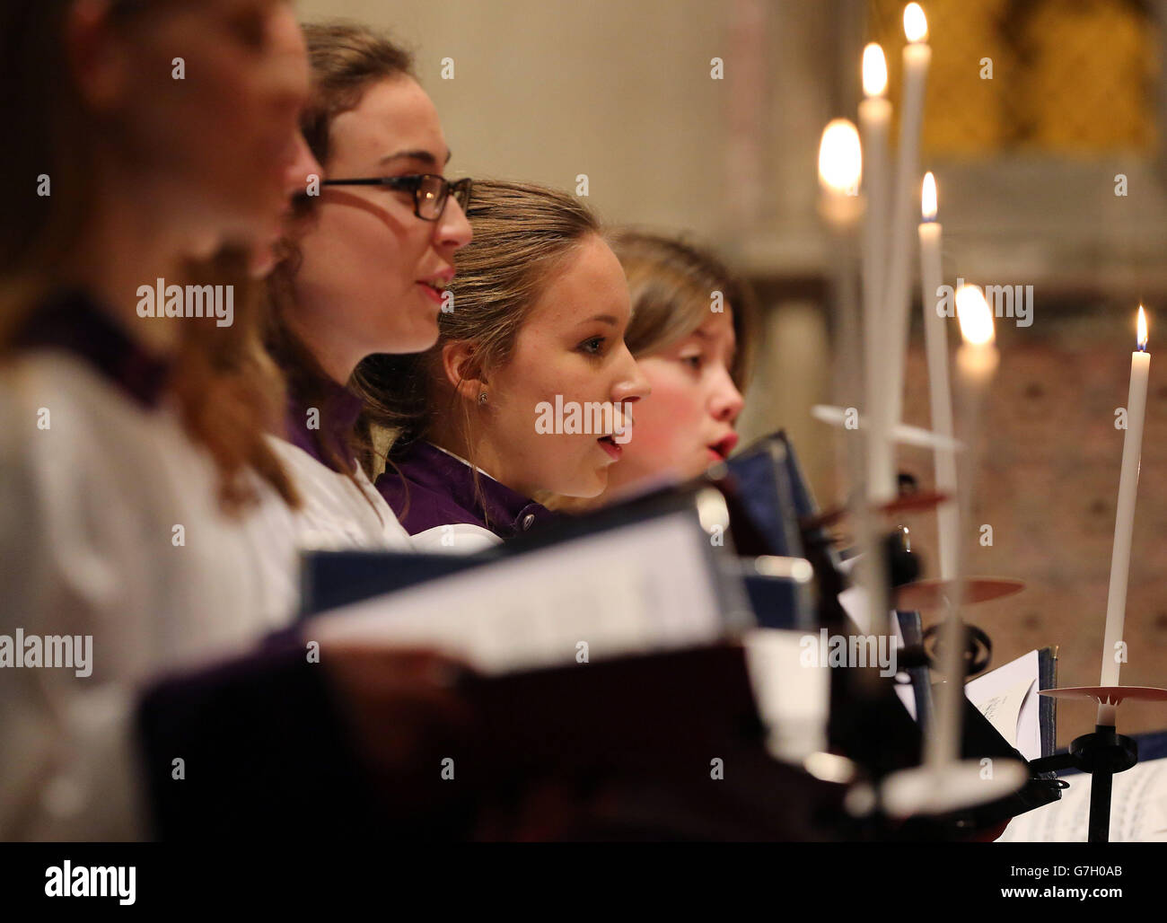 Members of the canterbury cathedral girls choir hi-res stock ...