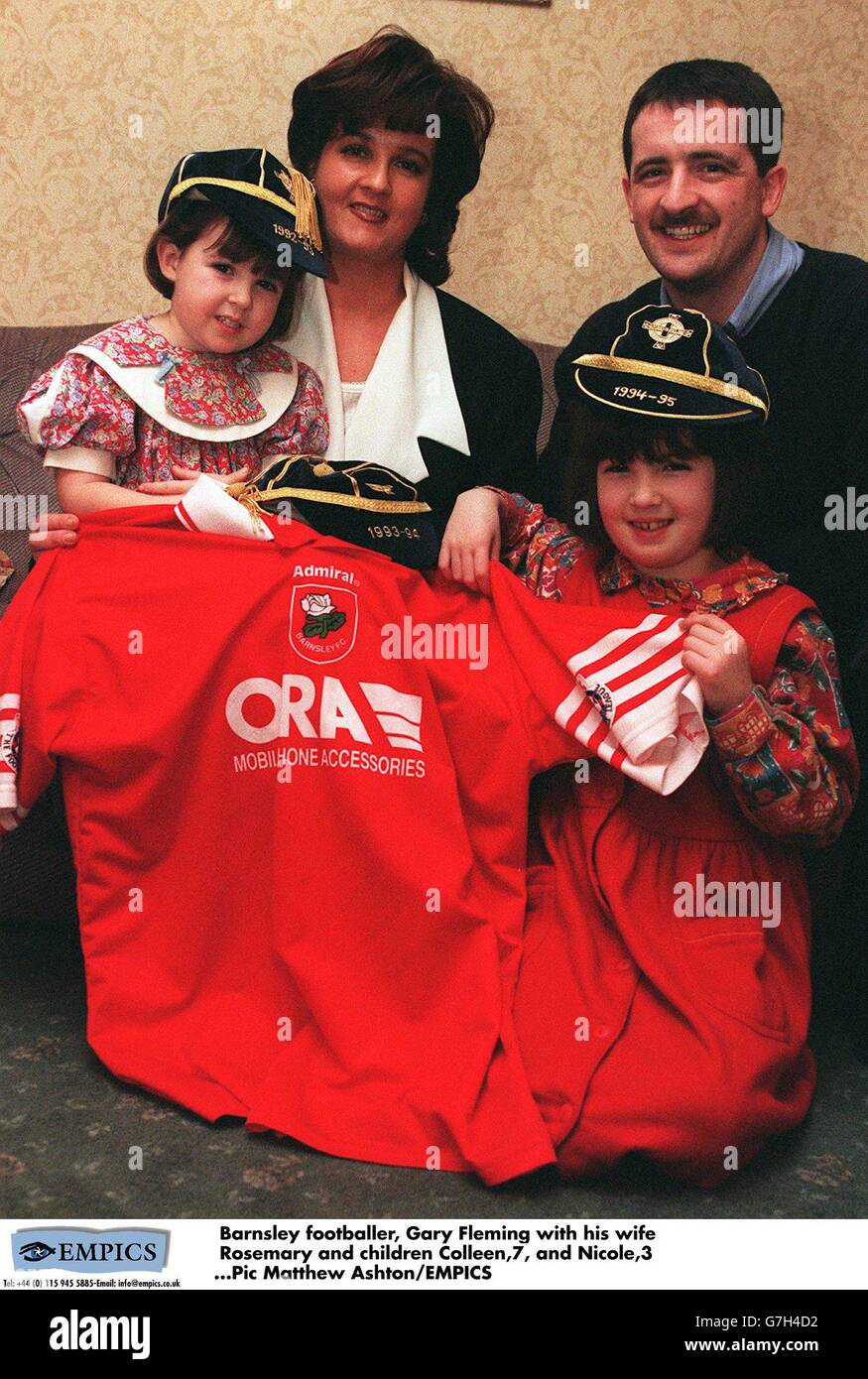 Gary fleming with his wife rosemary and children colleen hi-res stock ...