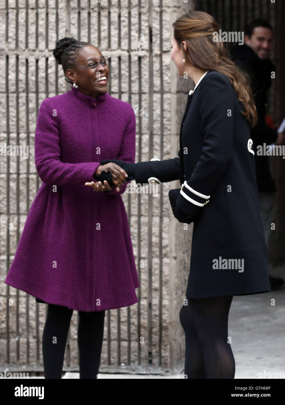 The Duchess of Cambridge (right) meets the First Lady of New York City ...