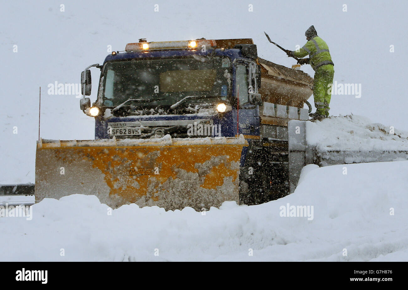 Gritter lorry scotland hi-res stock photography and images - Alamy