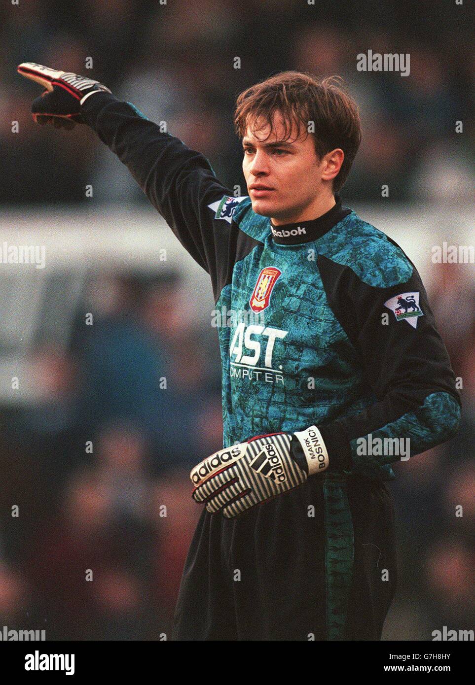 Aston villa goalkeeper mark bosnich hi-res stock photography and images ...