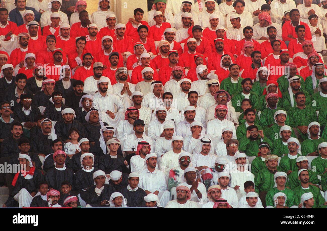 Uae fans hi-res stock photography and images - Alamy