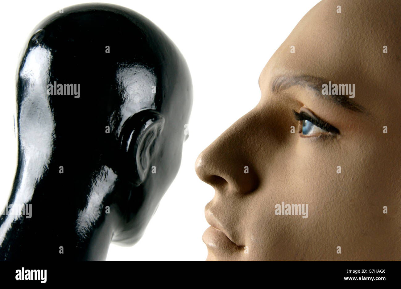 Fake heads hi-res stock photography and images - Alamy