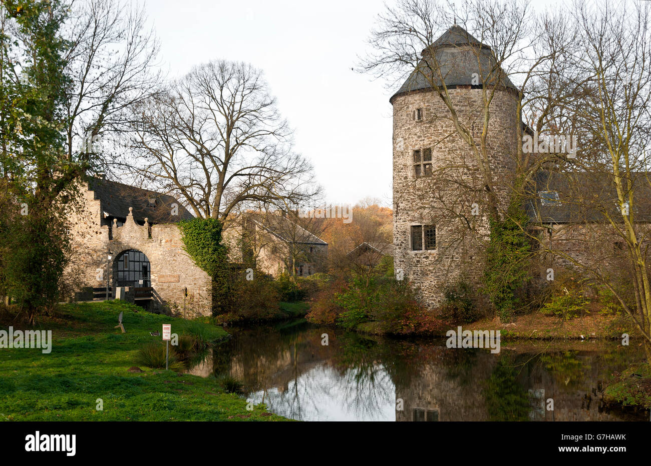 Haus zum Haus moated castle, Ratingen, North Rhine-Westphalia Stock ...