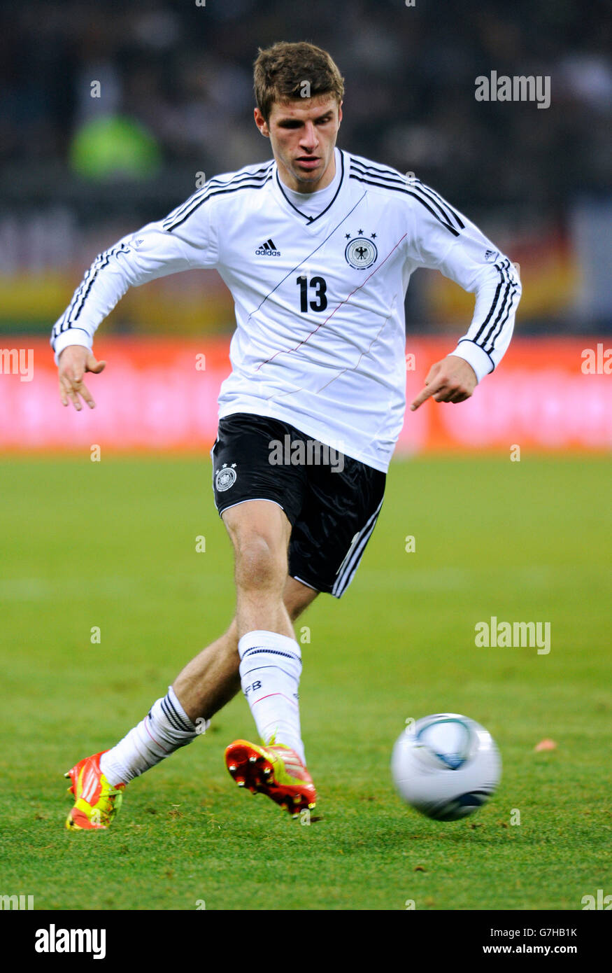 Netherlands football shirt hi-res stock photography and images - Alamy