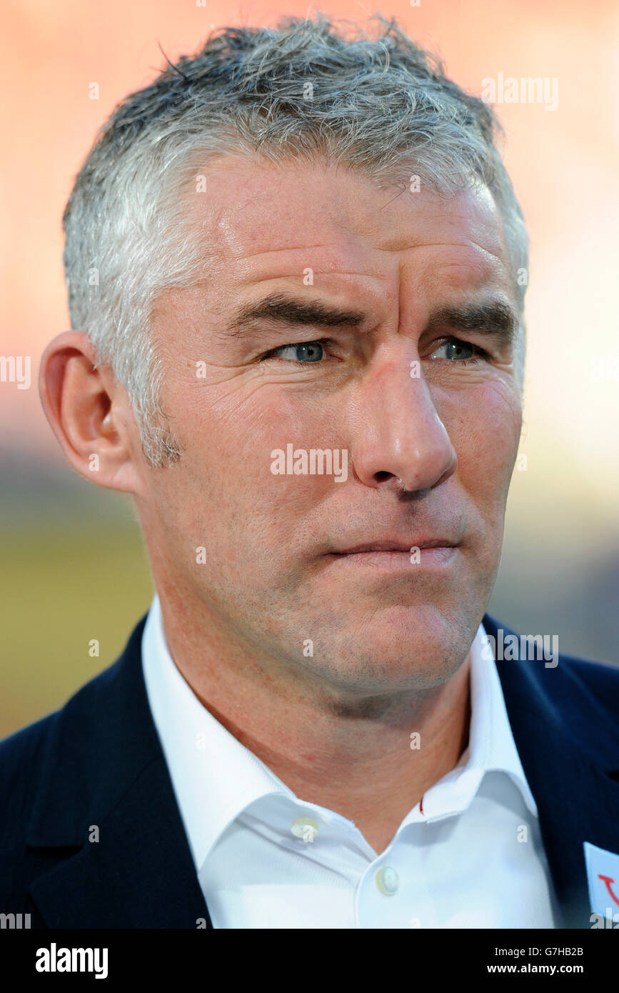 Mirko slomka trainer hi-res stock photography and images - Alamy