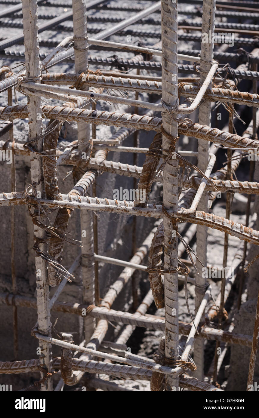 Large steel beam hi-res stock photography and images - Alamy