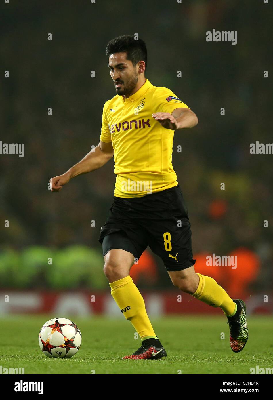 Borussia dortmund gundogan hi-res stock photography and images - Alamy