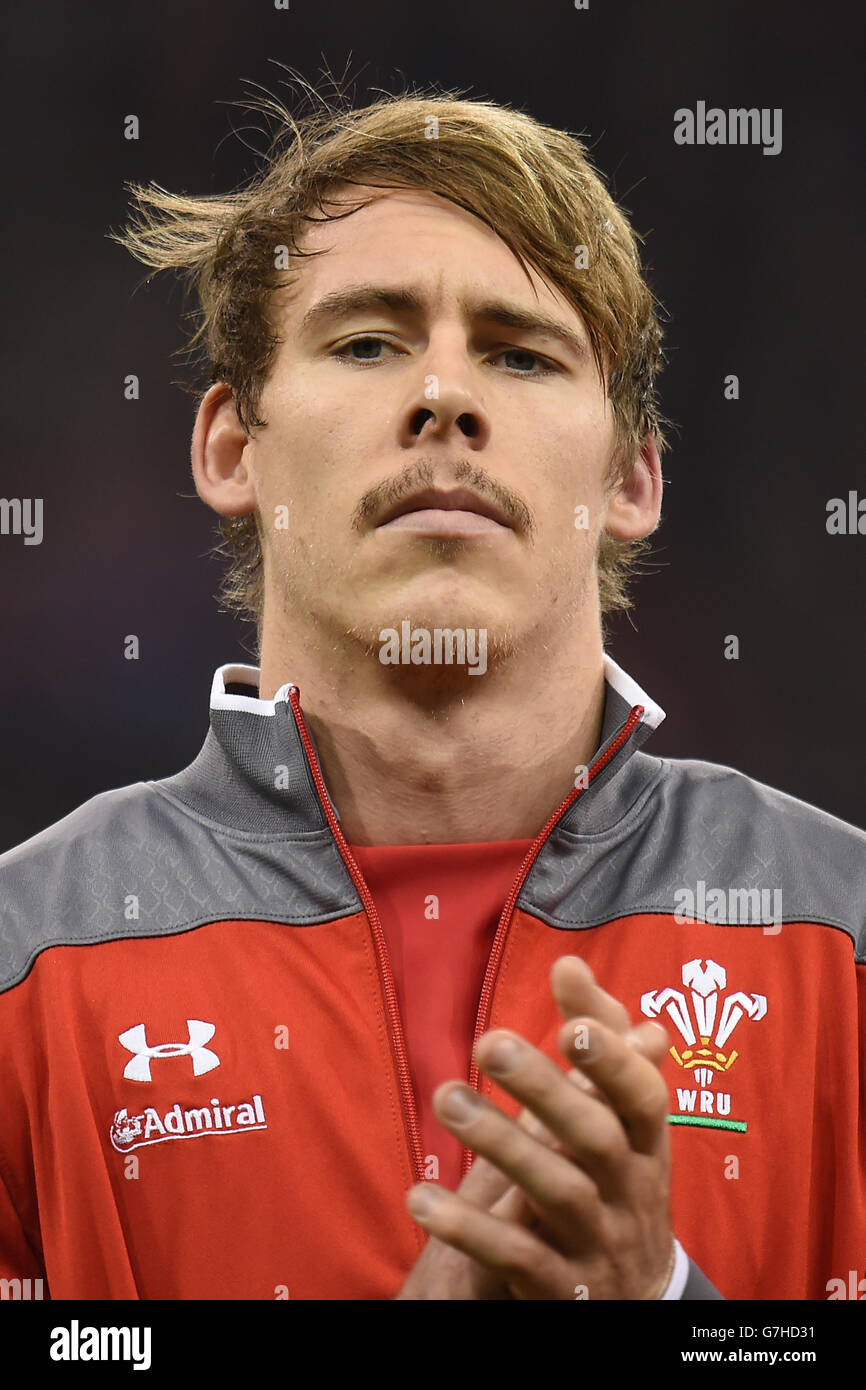 Liam williams south africa wales hi-res stock photography and images ...