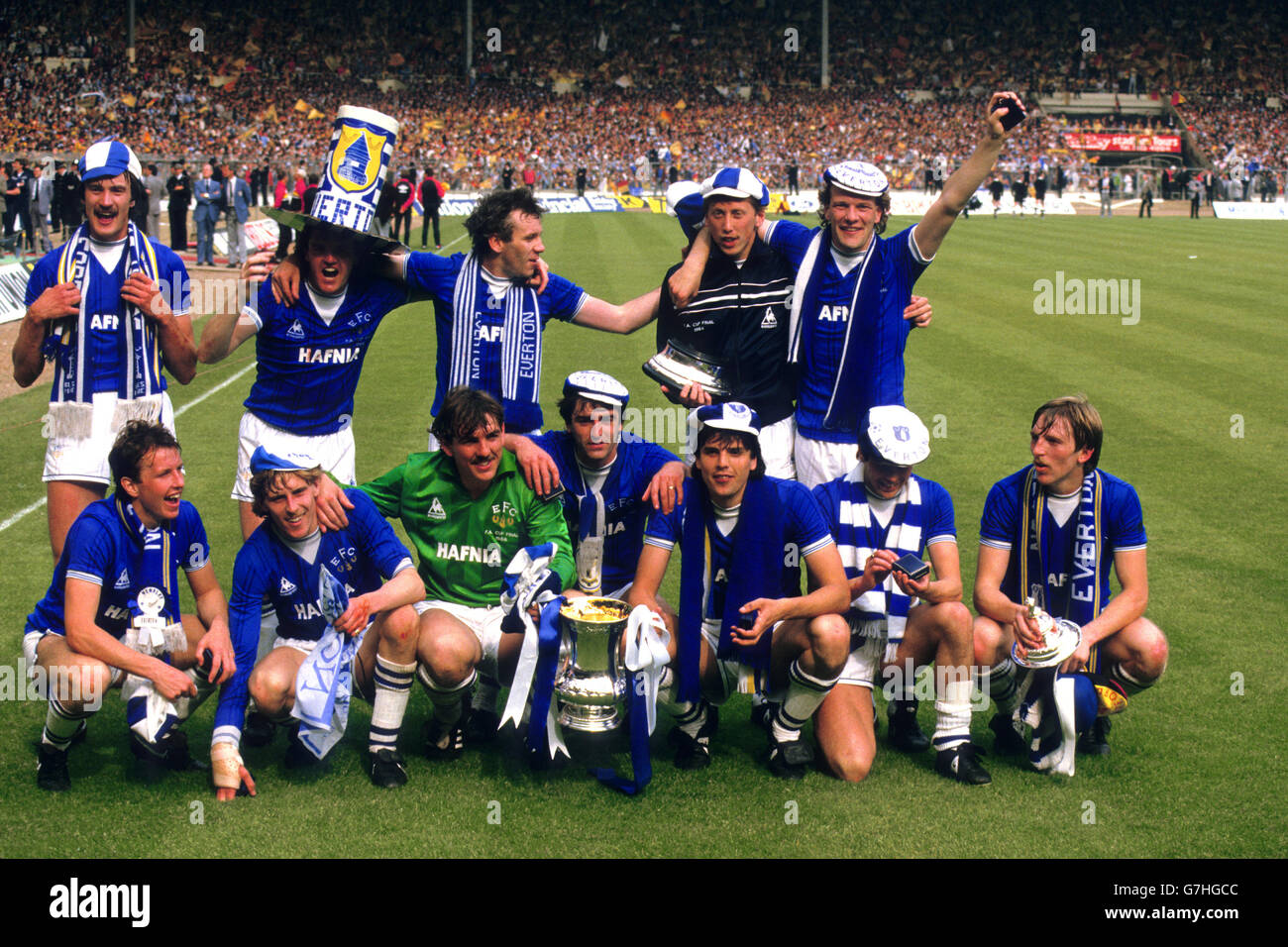 L r trevor steven and gary stevens hi-res stock photography and images ...